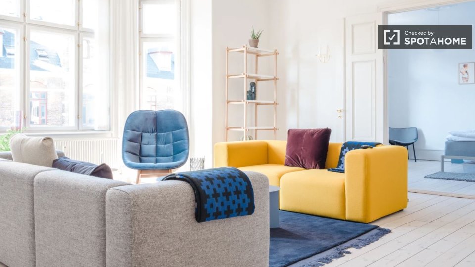 Room in furnished and serviced 6-bedroom co-living apartmen - 1552 ...