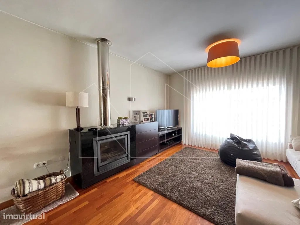 Aveiro, Barrô E Aguada De Baixo - 3 beds house for sale - Properstar