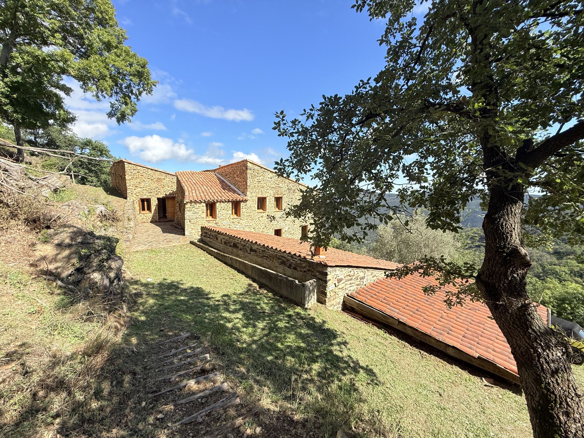 Private Horizon - Stone Estate of 538 m2, 9 Suites, Infinite View to ...