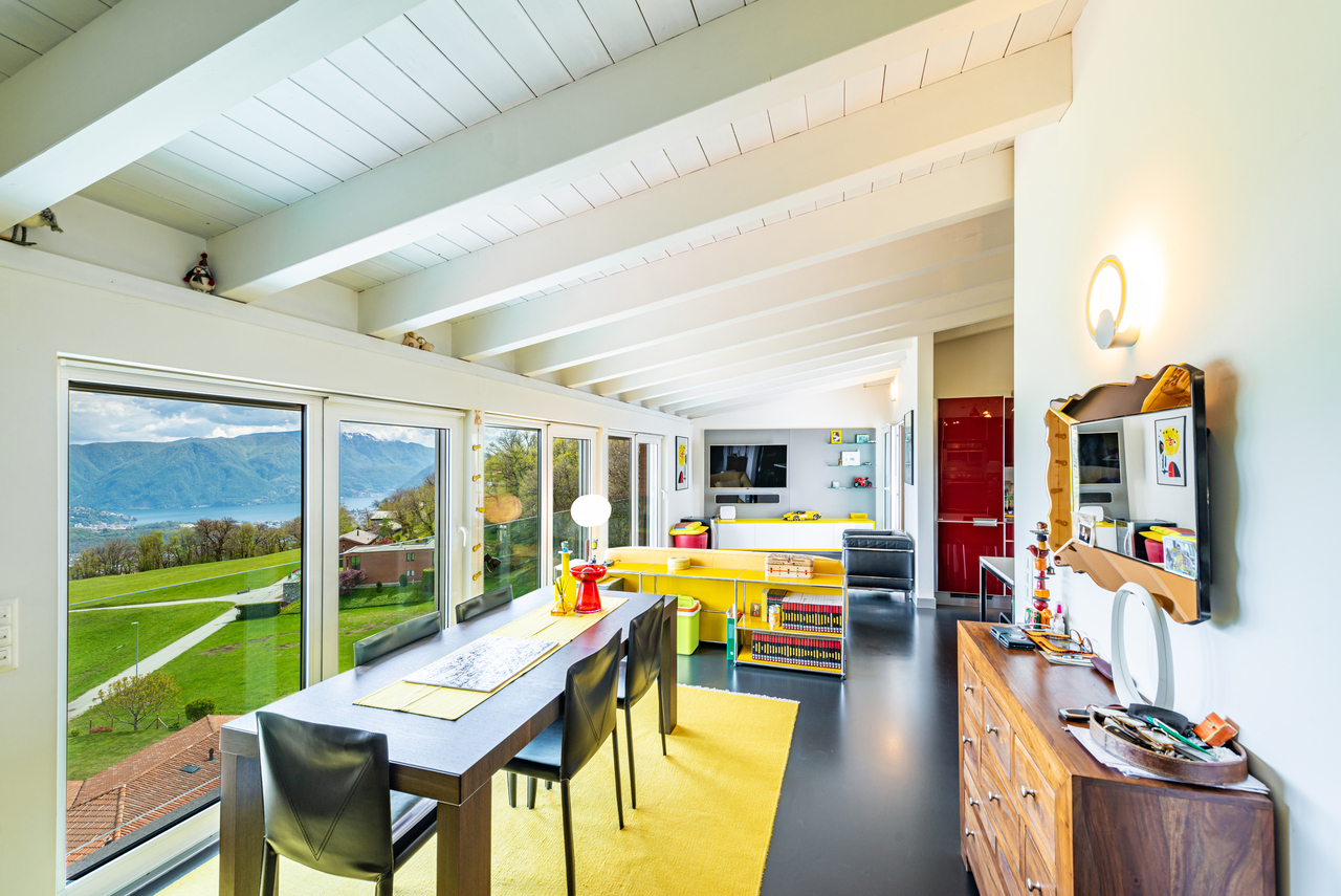 Moderan dvoetaž s fantastičnim panoramskim pogledom na jezero - Arosio ...