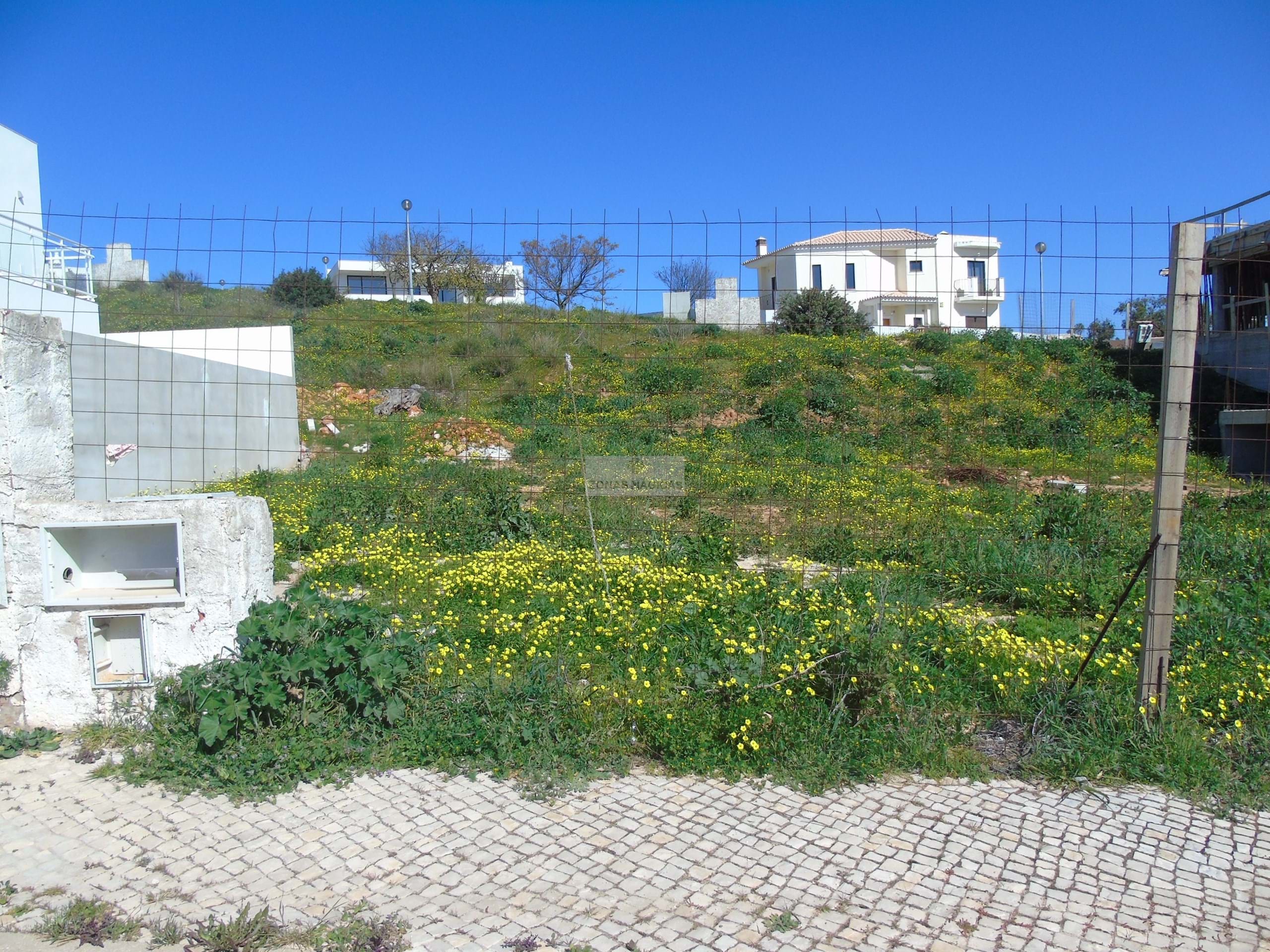 Terreno Urbano Mexilhoeira Grande com vista mar - Portimão - Lote de ...