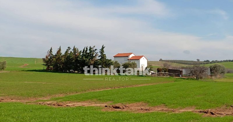 1 Maison à vendre - Nea Silata - Baisses de prix | Properstar