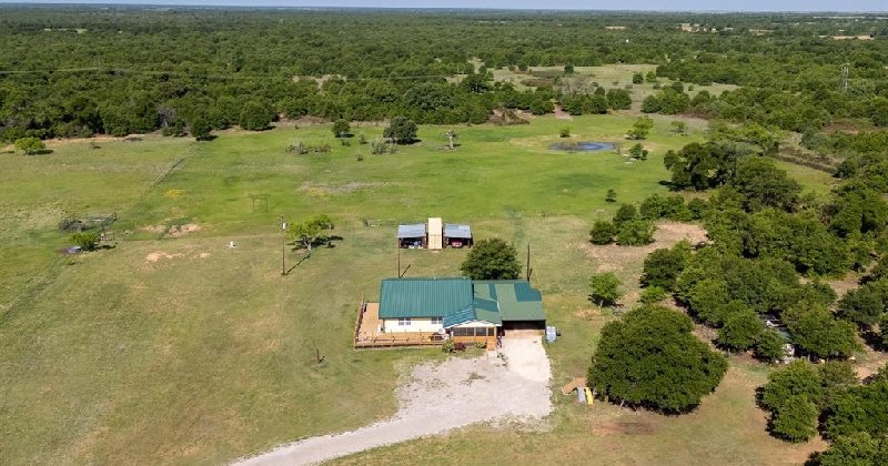 2 Houses for Sale in Jones County | Properstar
