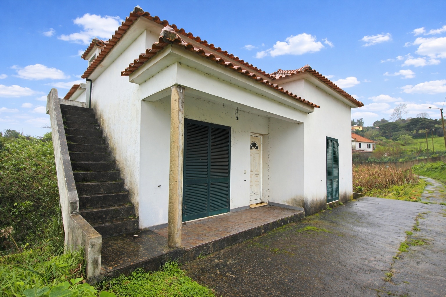 Faial Detached house for Sale - 1 Listings | Properstar
