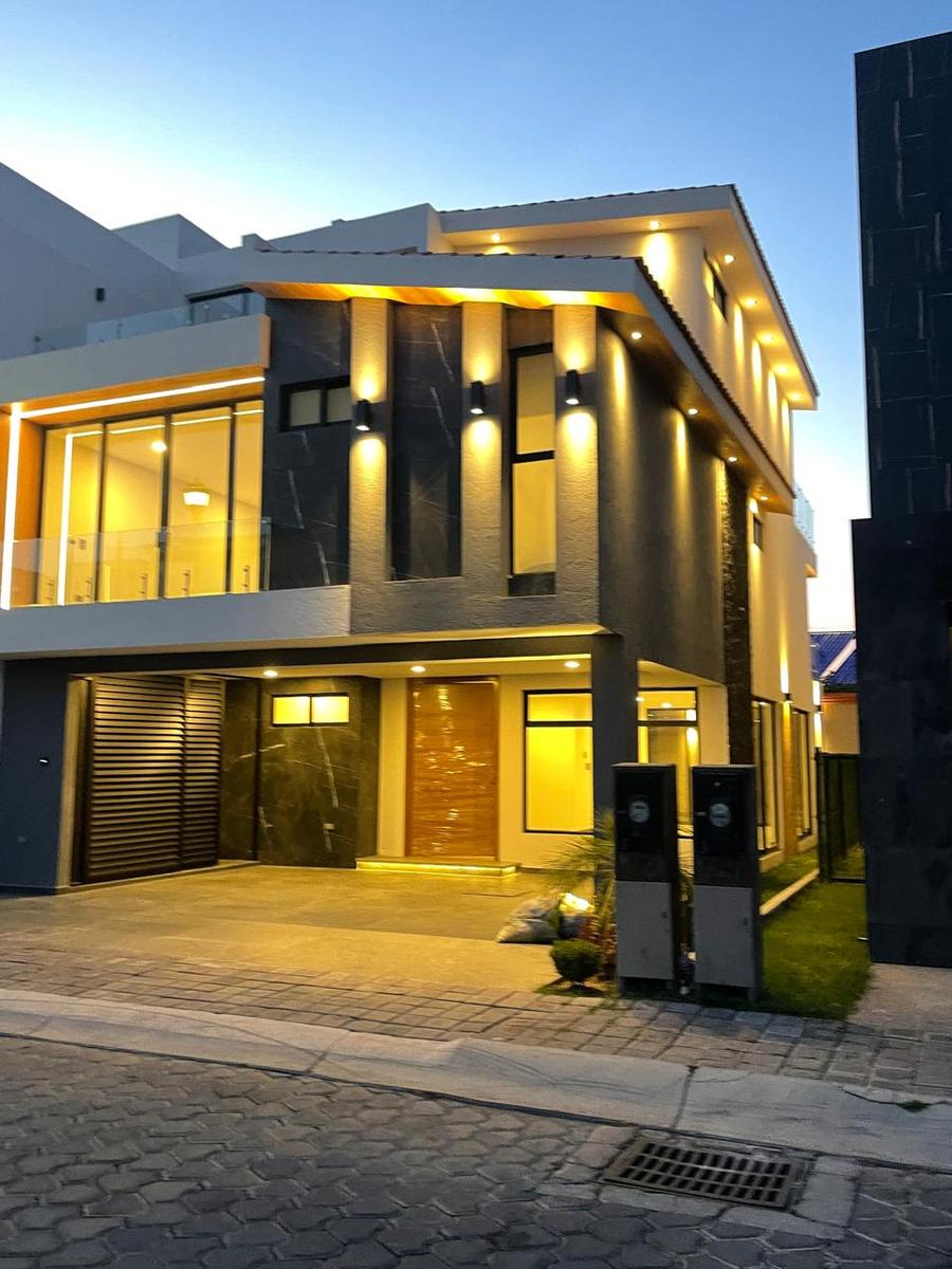 House in PRESALE in Morillotla fracc gated with amenities San Andres ...