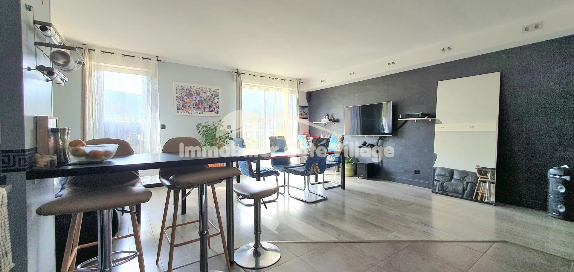 For Sale 5 Room Apartment 100 m2 with Garage and Cellar Sheet La ...