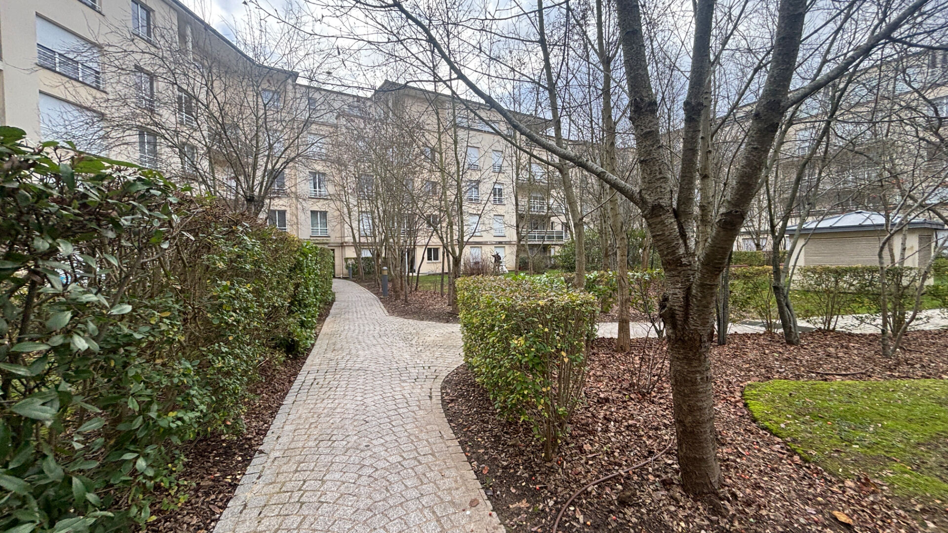 91100 corbeil-essonnes - Condo/apartment for rent - Properstar