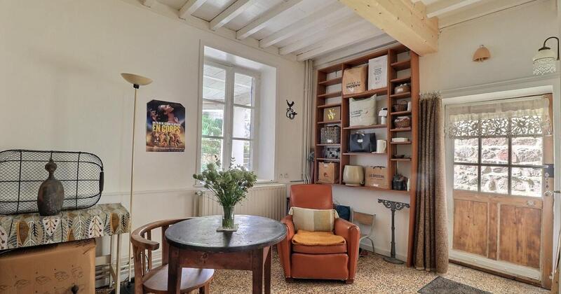 35 Häuser zum Verkauf - Château | Properstar