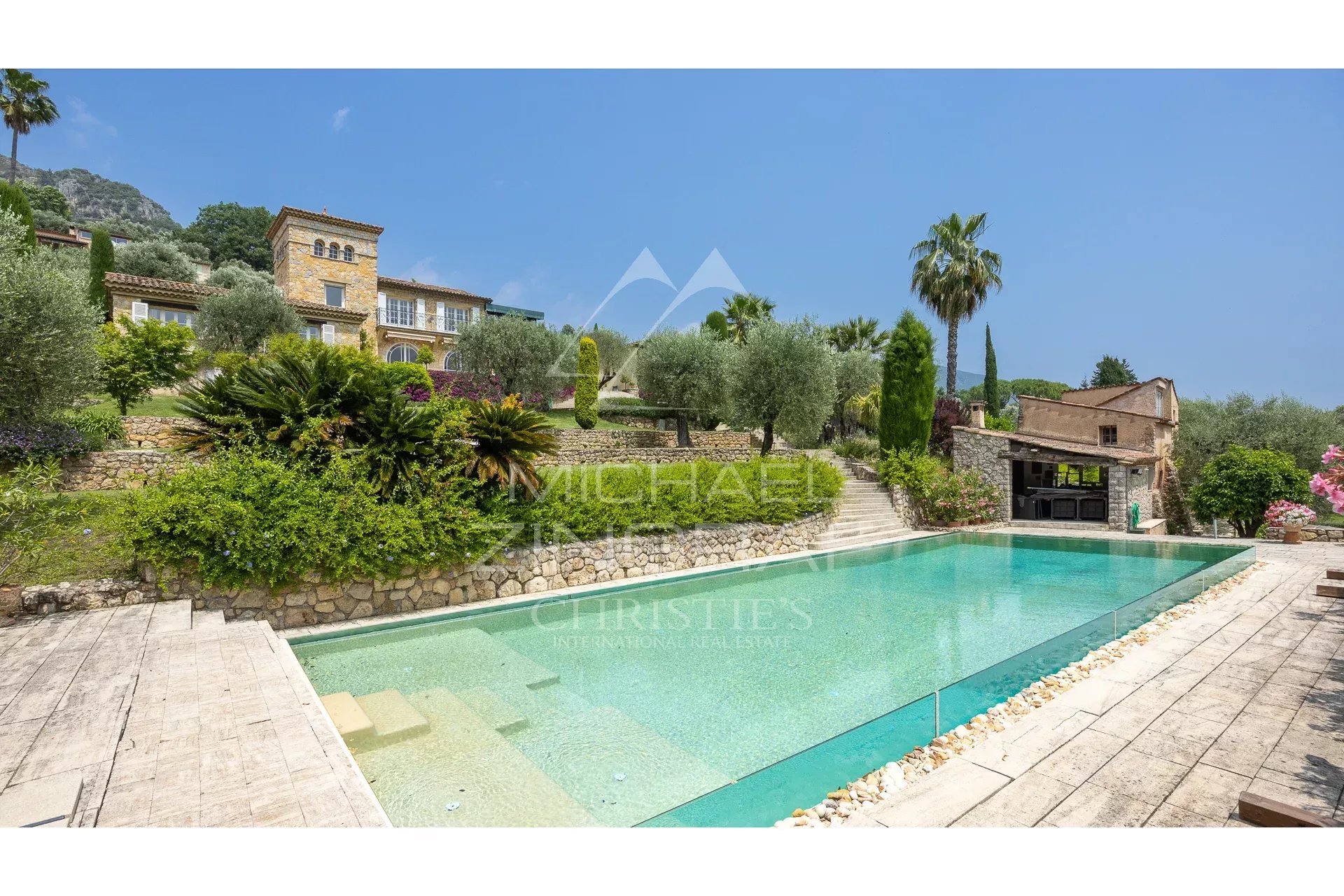 Exceptional Estate in a Preserved Natural Setting – Bar-sur-Loup ...