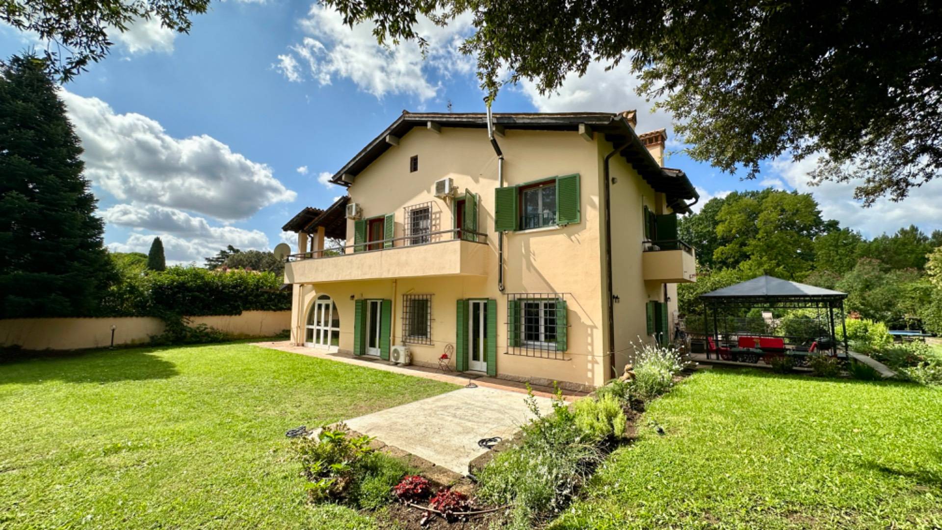 largo dell olgiata,15, 00123 Roma - 4 beds villa for sale - Properstar