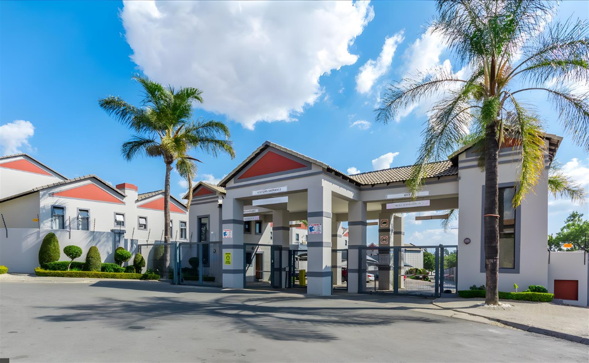 Modern 3-Bed, 2.5-Bath Duplex for Sale in Honeygrove Honeydew | Secure ...