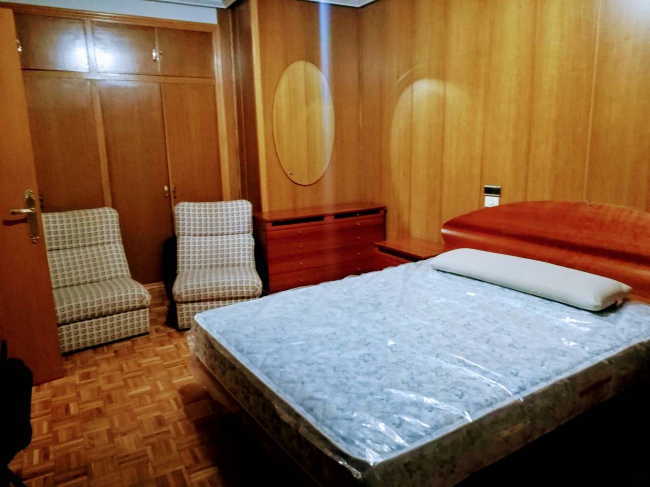 Apartment for sale in Plaza Vega-San Pedro de Cardeña(09002) - San Juan ...