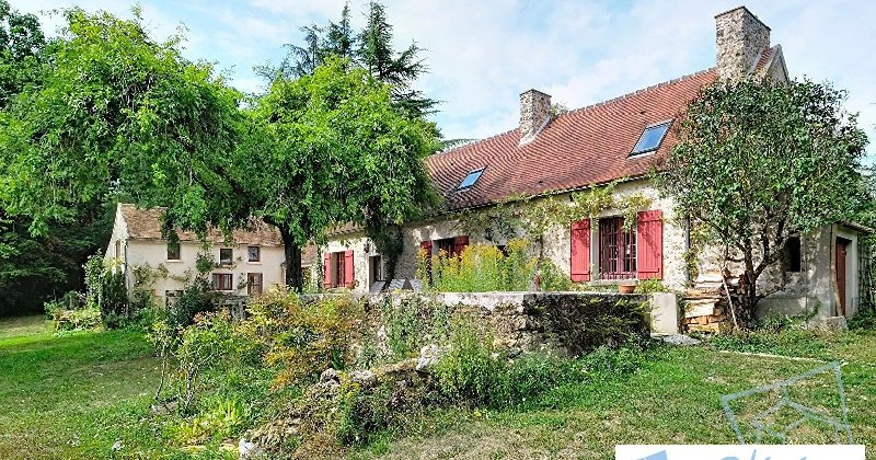 1 Home with Mountains view for Sale in Chevreuse | Properstar