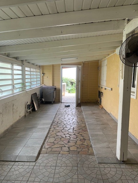 PROPERTY COMPRISING 4 T2 DUPLEX, A BEAUTIFUL COMMON ROOM LARGE TERRACE ...