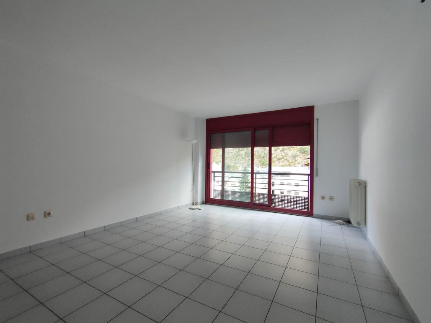 AD600 Sant Julià de Lòria - 3 beds apartment for sale - Properstar