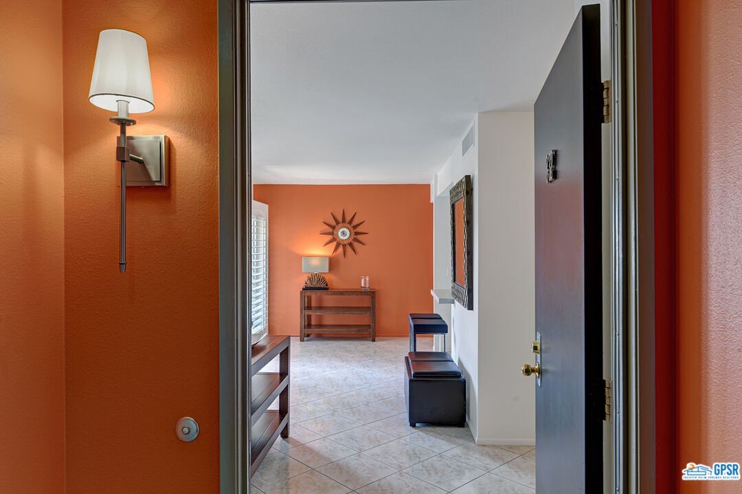 CONDOS - Palm Springs, Californie - 1552 S Camino Real unit: 332, 92264 ...