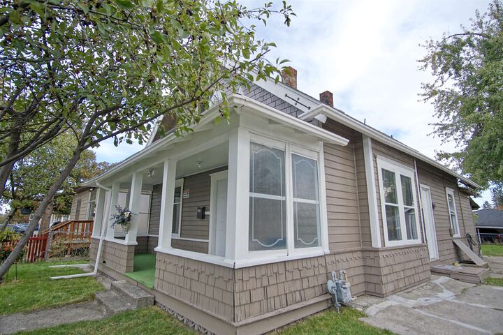 Spokane Area Villa Villa - 618 E Broad Ave, 99207 Spokane - 5 ...