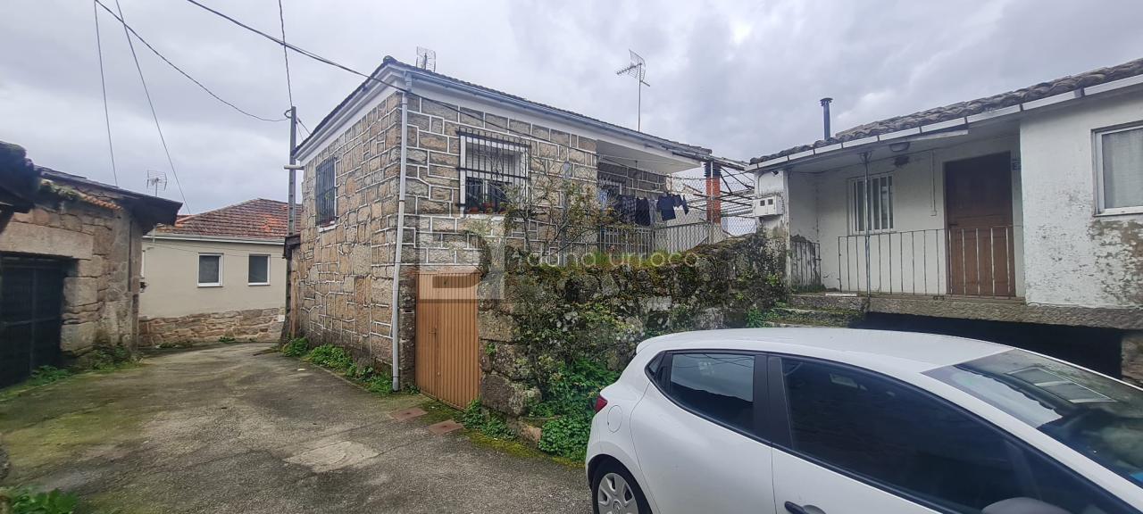 Semi-detached house for sale in Pueblo de Castroverde - 32911 San ...