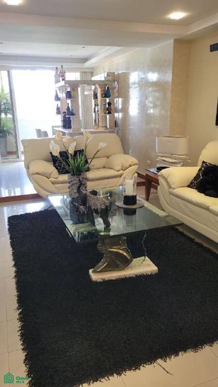 Costa del Sol Residences - Diagonal a la Clinica IEQ Residencia Costa ...