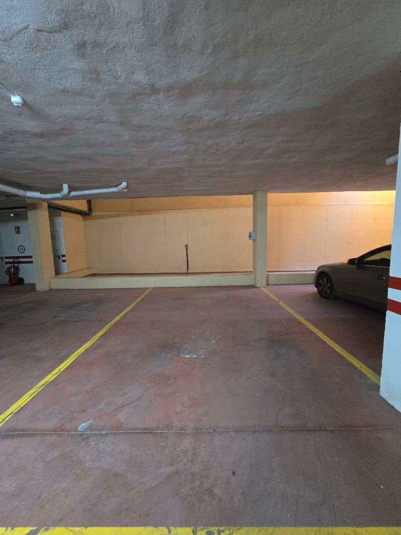 29604 Marbella - 2 beds apartment for rent - Properstar