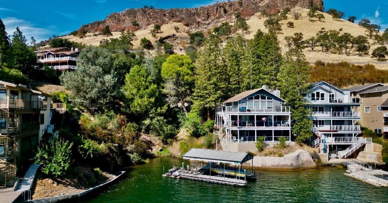 9 Häuser mit Bergeblick zum Verkauf in Calaveras County | Properstar DE