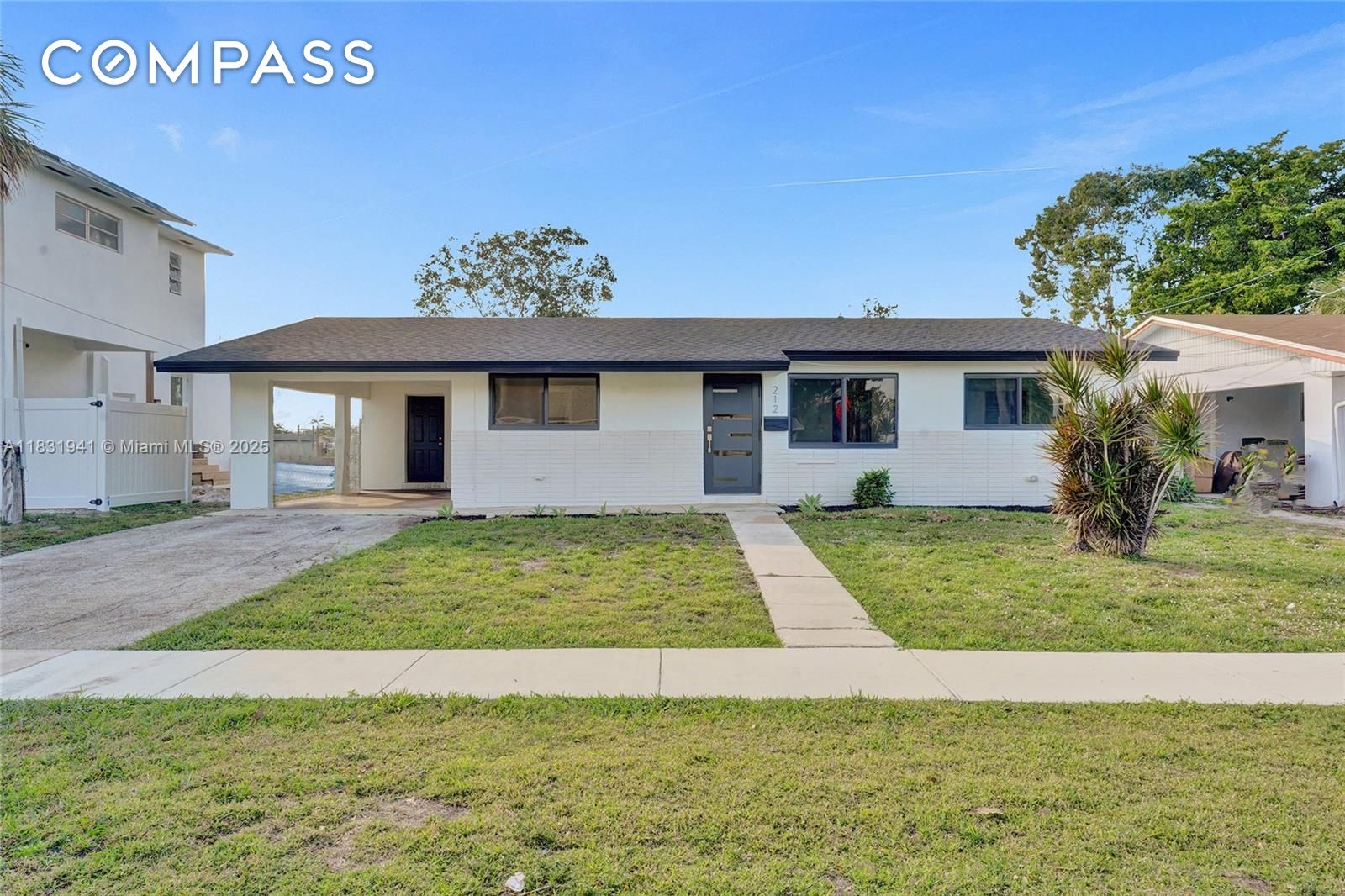 212 SW 11th Ave, 33004 Dania Beach - Maison 3 pièces à vendre ...
