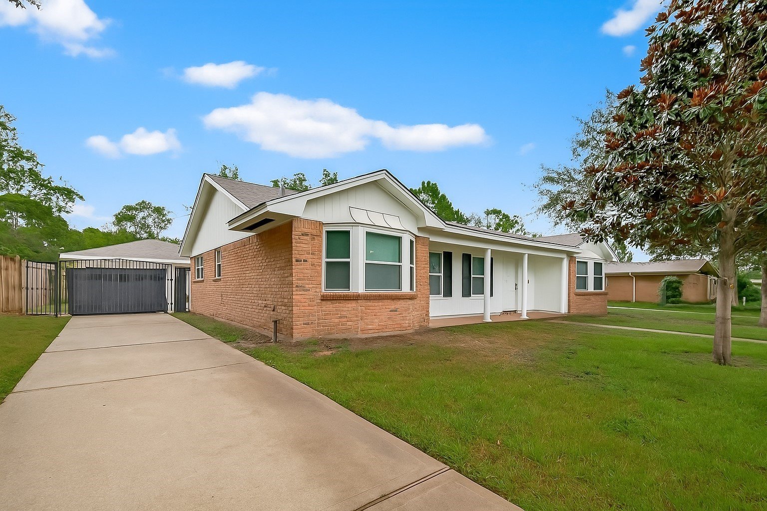 Freistehend - Houston, TX - 8210 Edgemoor Drive, Harris, TX, 77036 ...