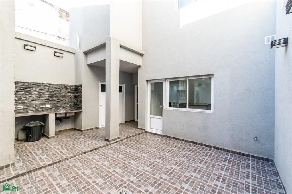 PH 3 AMB - MONTE CASTRO - SEPARATE ENTRANCE - PATIO AND TERRACE ...
