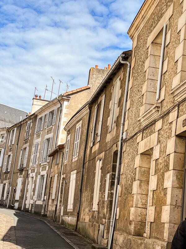 In the city center of Poitiers charming residence with garden - 86000 ...