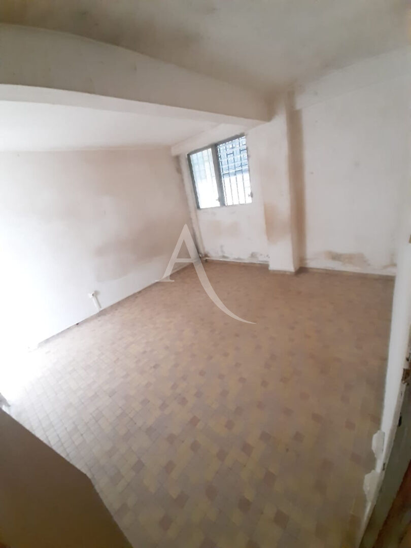 97200 FORT DE FRANCE - 7 beds hotel for sale - Properstar