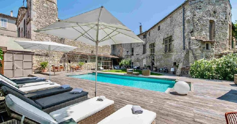 84800 L'Isle-sur-la-Sorgue - 7 beds house for rent - Properstar