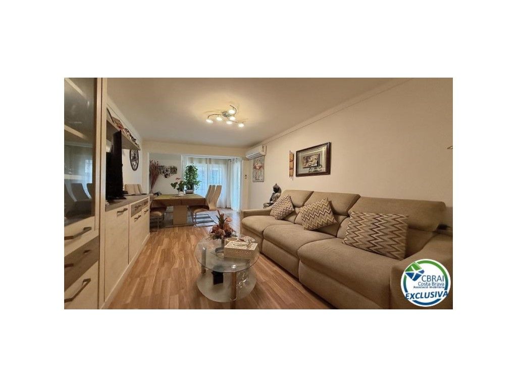 17480 Roses - 2 beds apartment for sale - Properstar