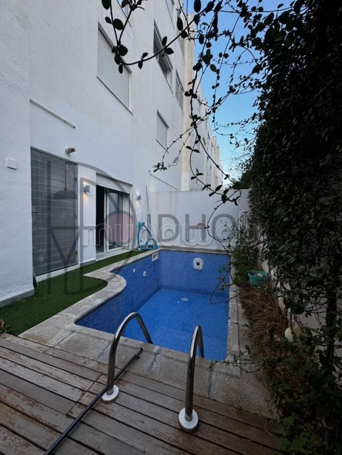 For sale a duplex with swimming pool - El Menzah - 4 beds house for ...