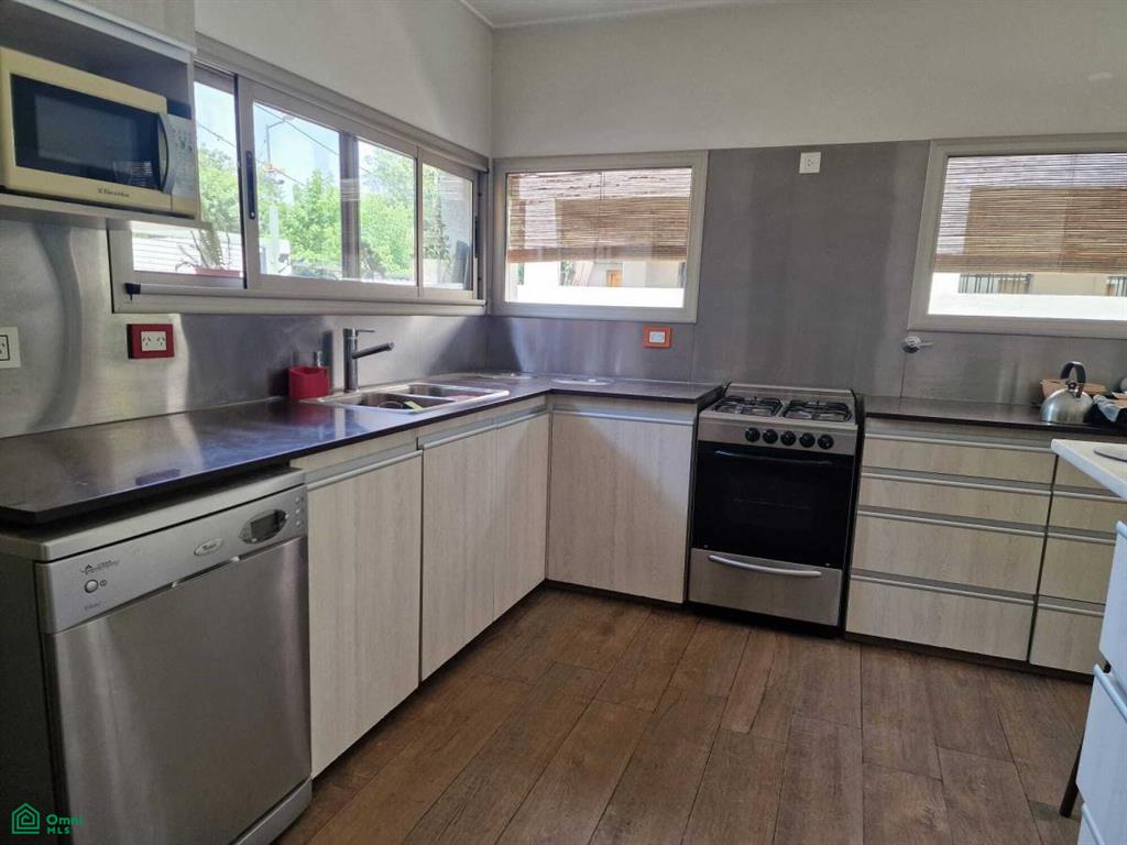 Maison à louer à City Bell - calle 28bis entre calle 488 y calle 489 ...