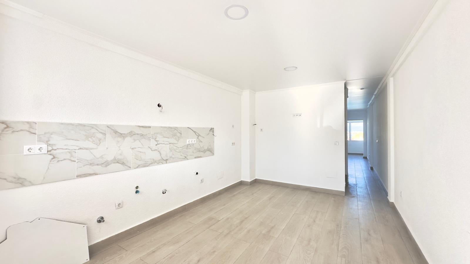 3-STORY TOWNHOUSE WITH 3 BEDROOMS, 1 BATHROOM AND 1 TOILET AND POOL ...