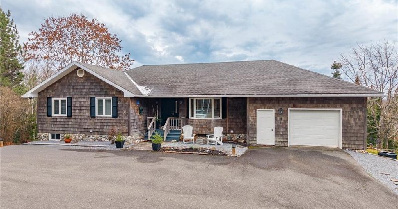 13 neue Häuser zum Verkauf in New Brunswick | Properstar