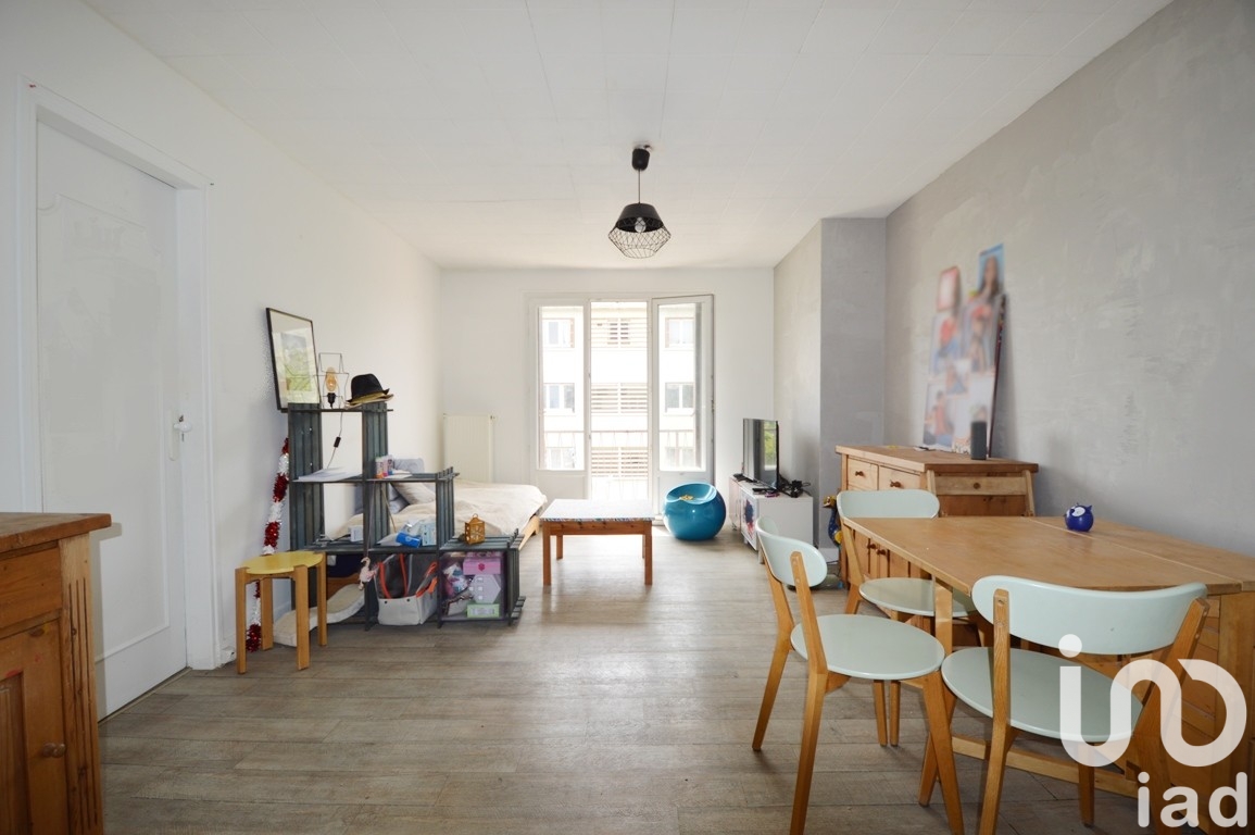 94210 Saint-Maur-des-Fossés - 2 beds apartment for sale - Properstar