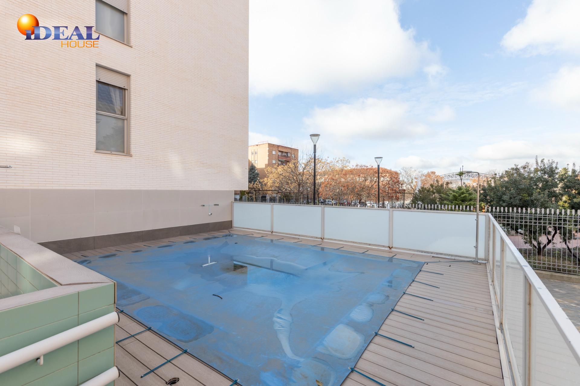 SPECTACULAR APARTMENT HUGE OUTDOOR TERRACE - 18006 Granada - 3 beds condo/apartment for sale ...