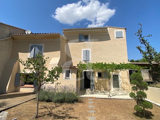 18 3+ slaapkamers-slaapkamer huizen te koop in Vacqueyras | Properstar