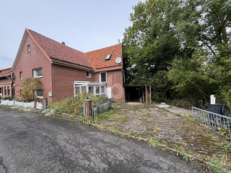 ROUGH DIAMOND WITH POTENTIAL - 37130 Gleichen - House for sale - Properstar