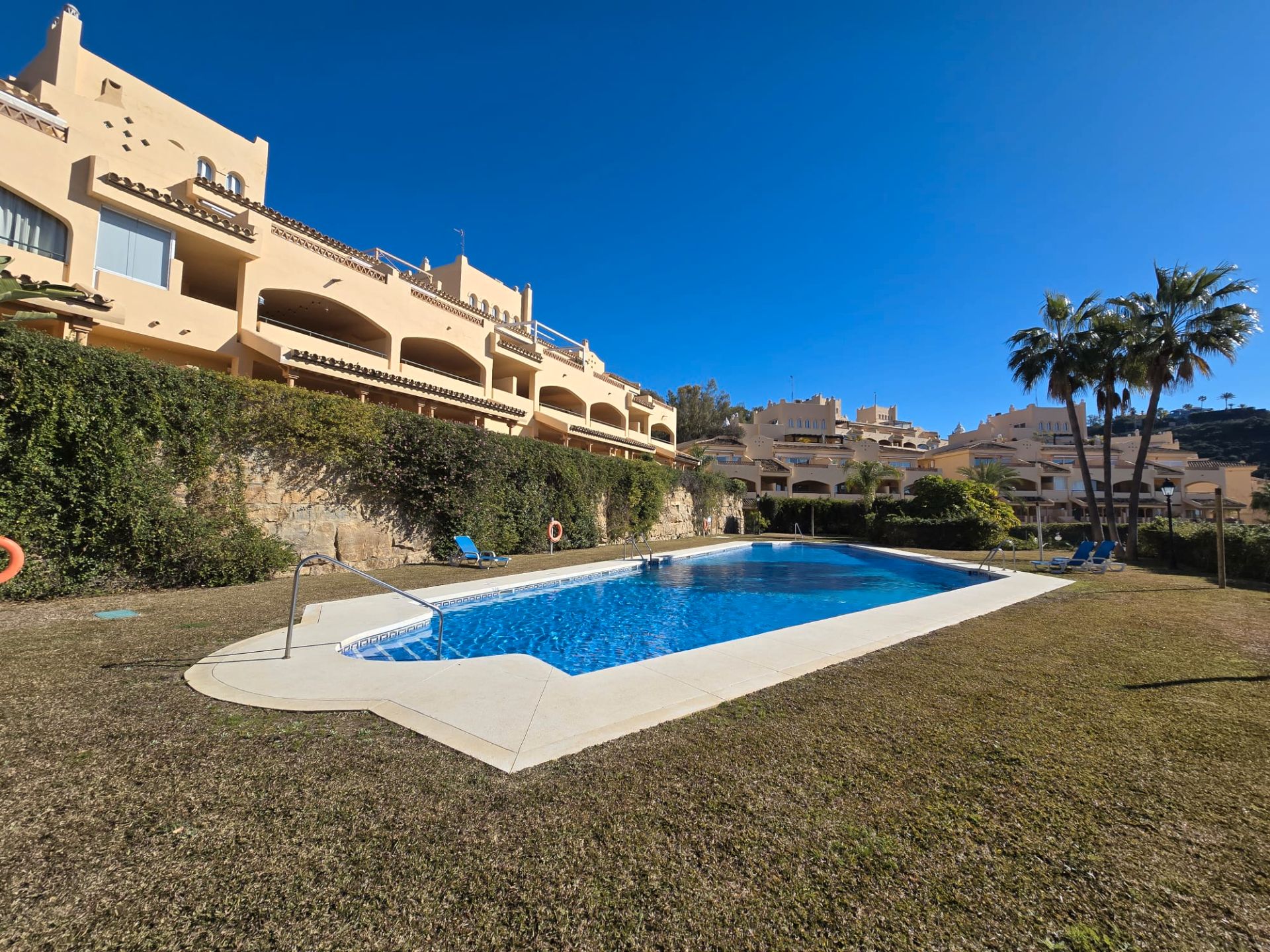 29604 Marbella - 2 beds apartment for rent - Properstar