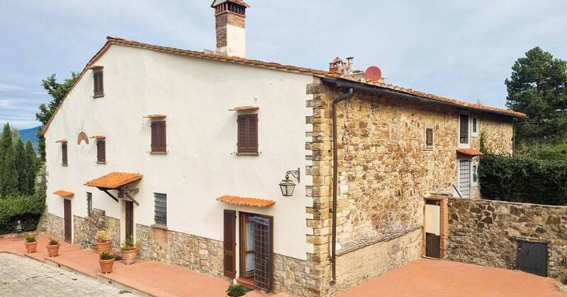 14 immobilien zum Verkauf in Le Case San Romolo | Properstar