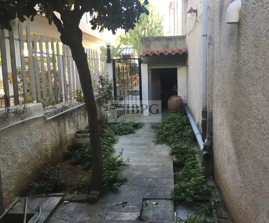 200 sq m House for Sale in a Quiet Neighborhood in Kantza, Pallini ...