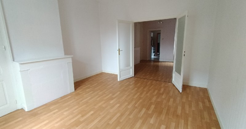 T2 for rent with equipped kitchen - in a quiet environment - 87100 ...