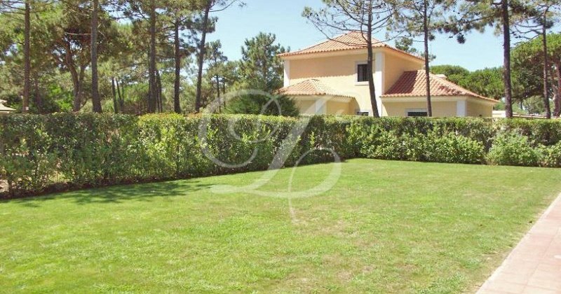 11 Domy s Vrchy výhľadom na prenájom v Cascais | Properstar