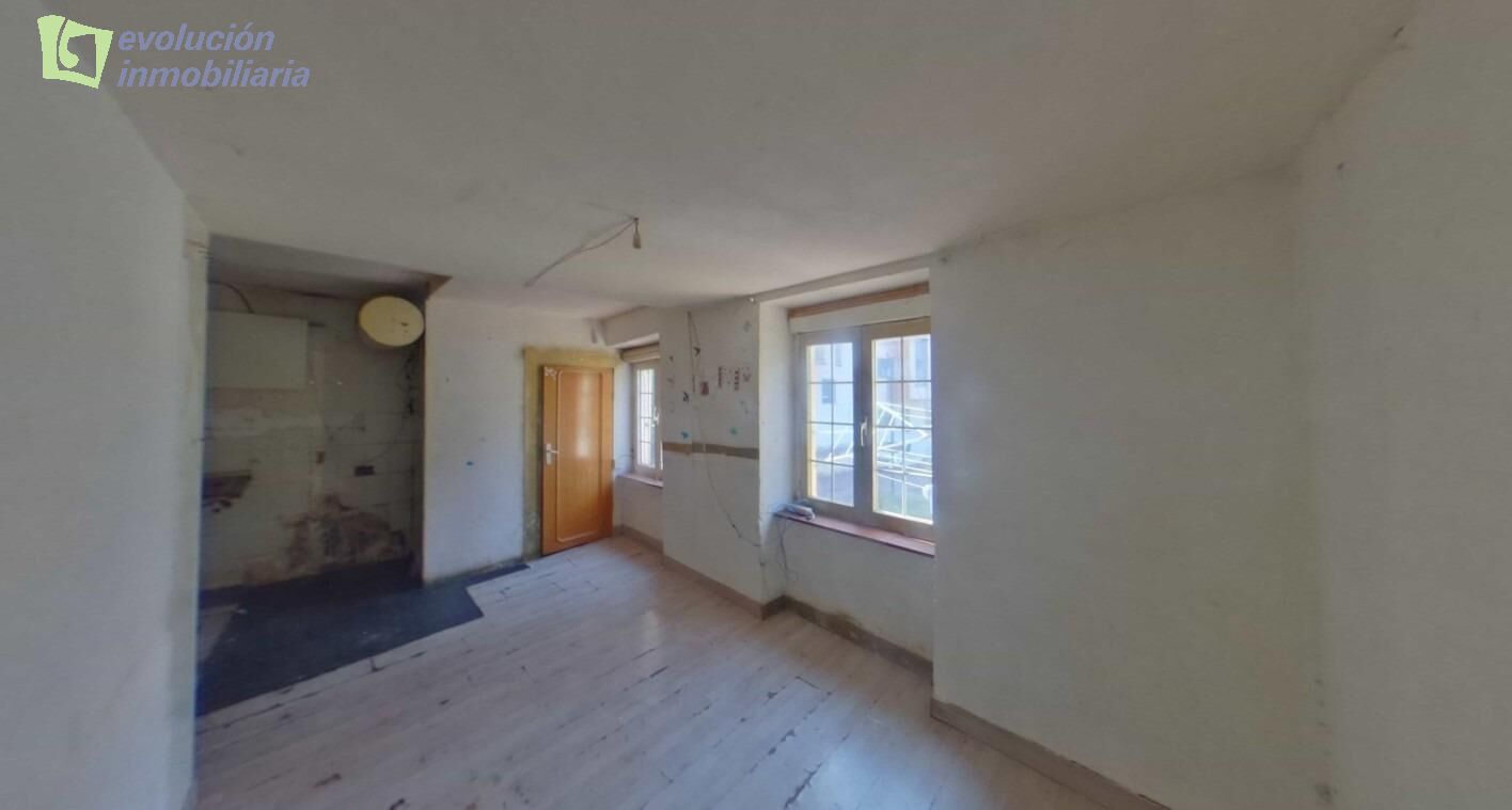 Unique Opportunity in San Agustín-Parque Europa: Apartment to Renovate ...